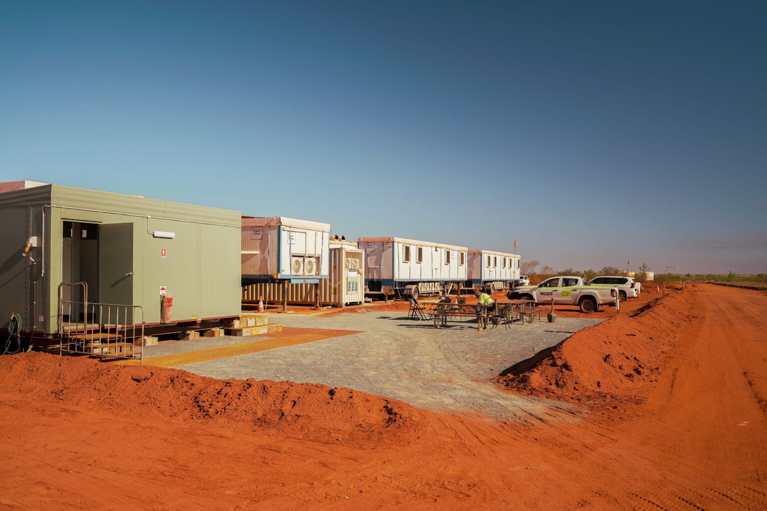 100-Person Trailer-Mounted Camp | Rapid Camps